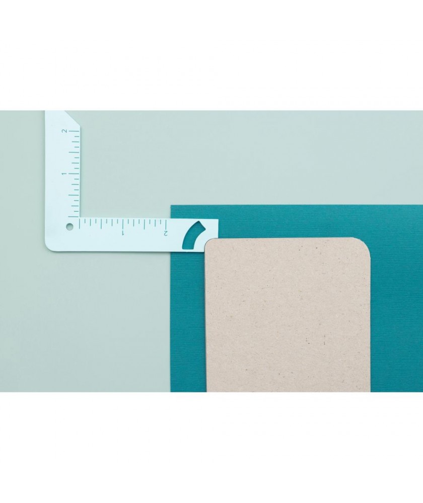 BOOK COVER GUIDE MINT